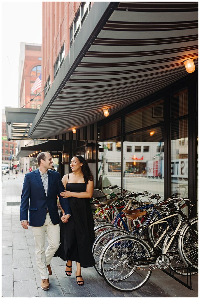 Woodward Ave. Engagement Session | Detroit Wedding Photographer ...